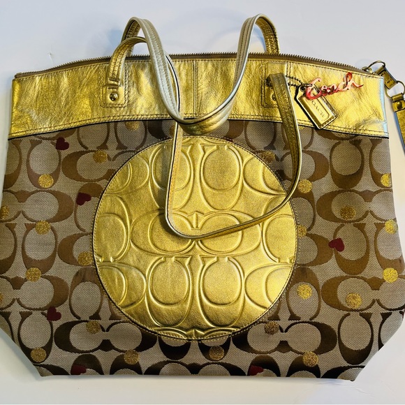 Coach | Bags | Coach Womens Classic Laura Signature Gold Large Tote Bag ...